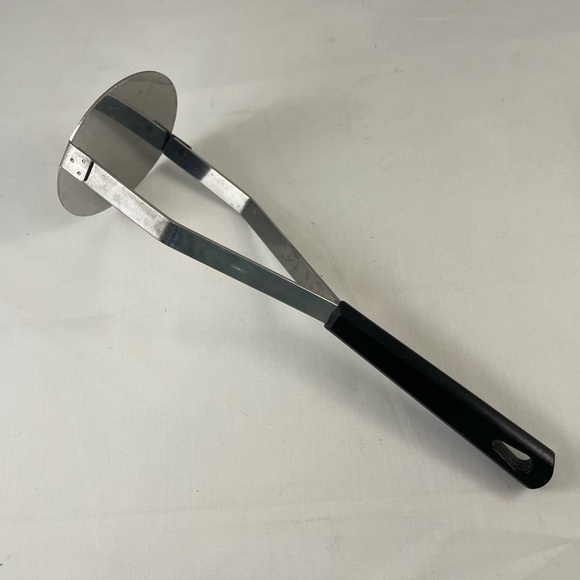 Kitchen | Vintage Flat Head Potato Masher With Black Handle | Poshmark